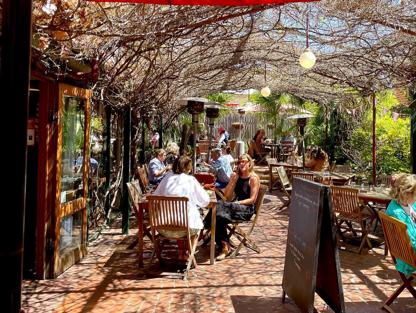The Hub Espresso Bar & Eatery - food - Bathurst Region Tourism