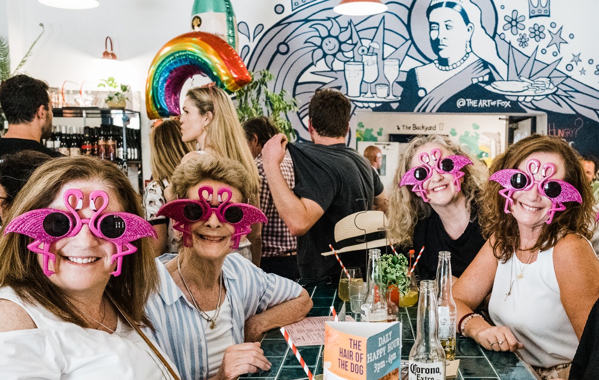 The Victoria Hotel Bathurst Bar - Bathurst Region Tourism